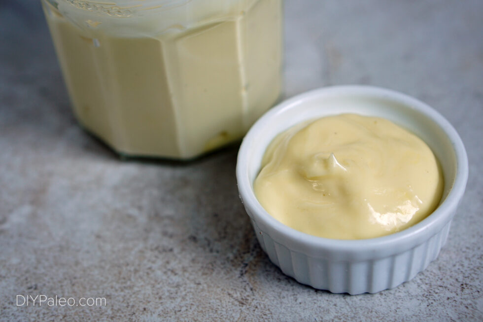 Paleo Lemon Mayonnaise - The Nutrivore Chef